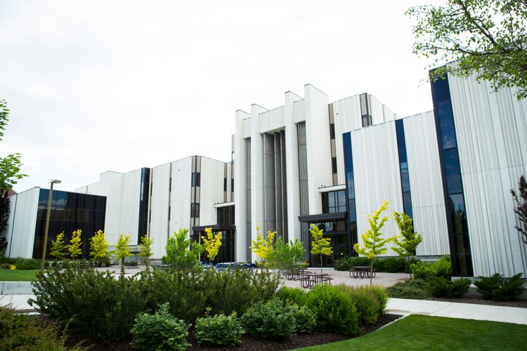 Negotiation and Conflict Resolution Clinic | BYU Law School